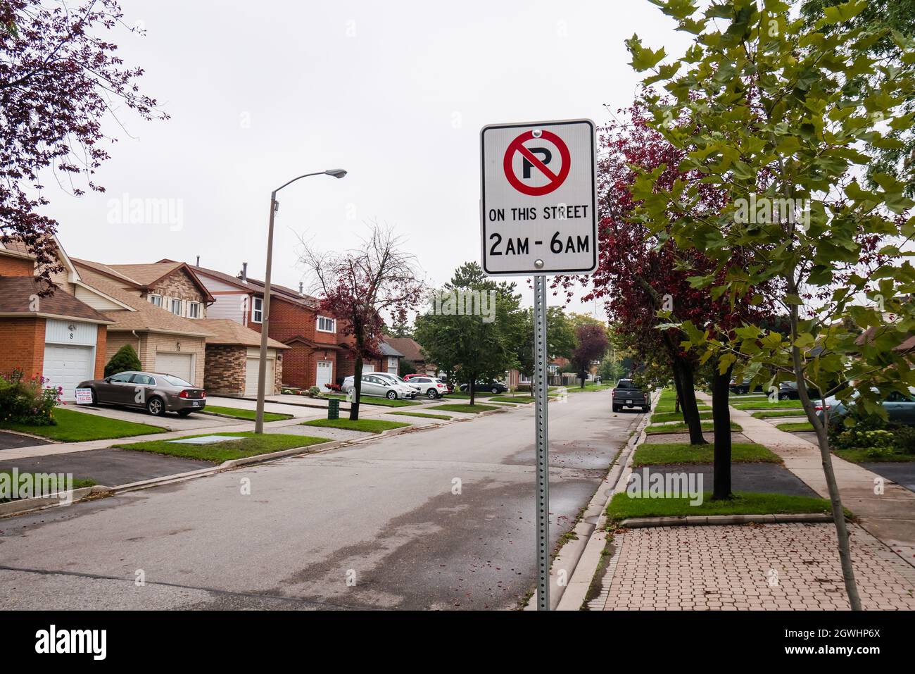 No street hi-res stock photography and images - Alamy