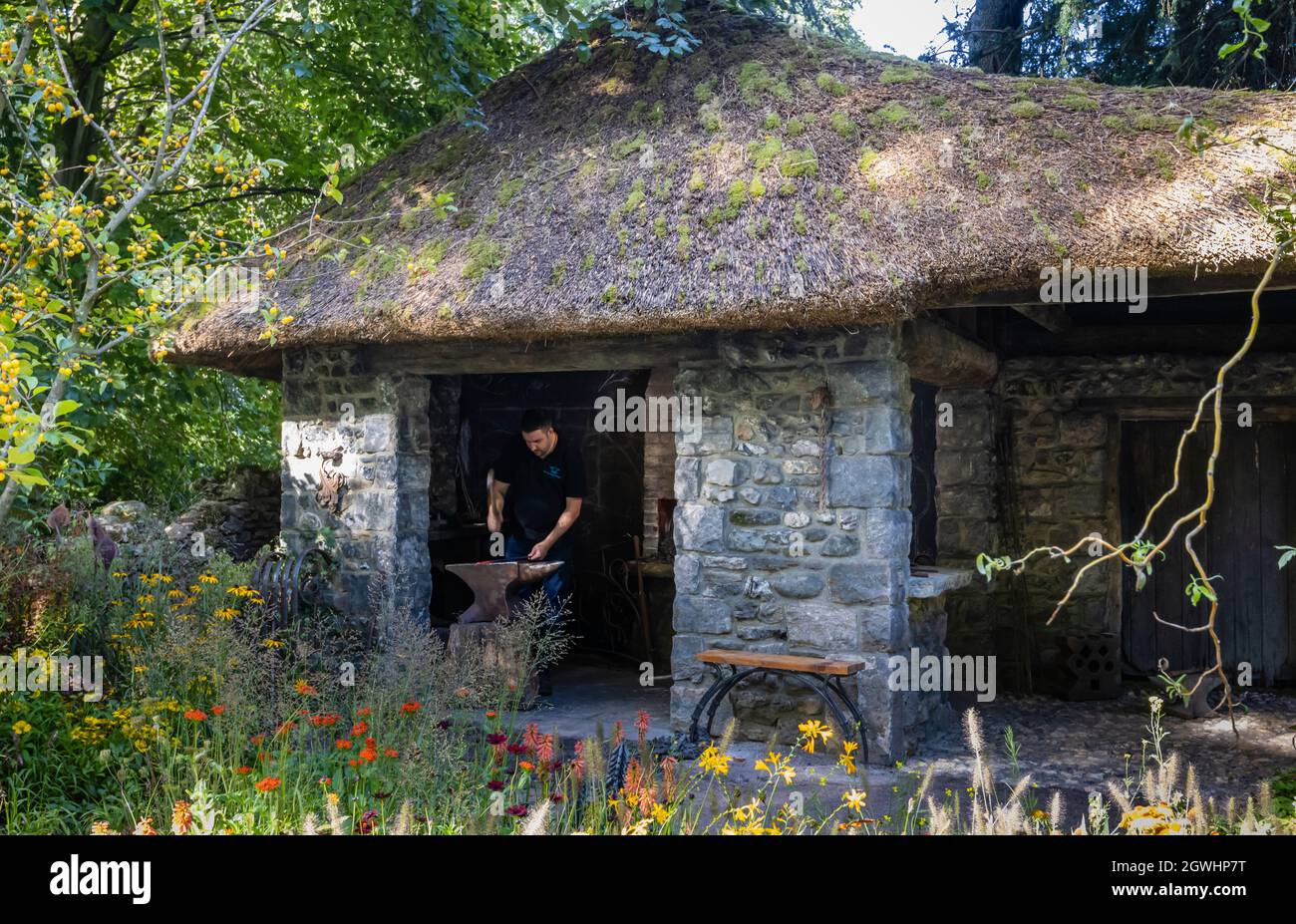 Best Artisan Garden, Blue Diamond Forge Garden, RHS Chelsea Flower Show ...