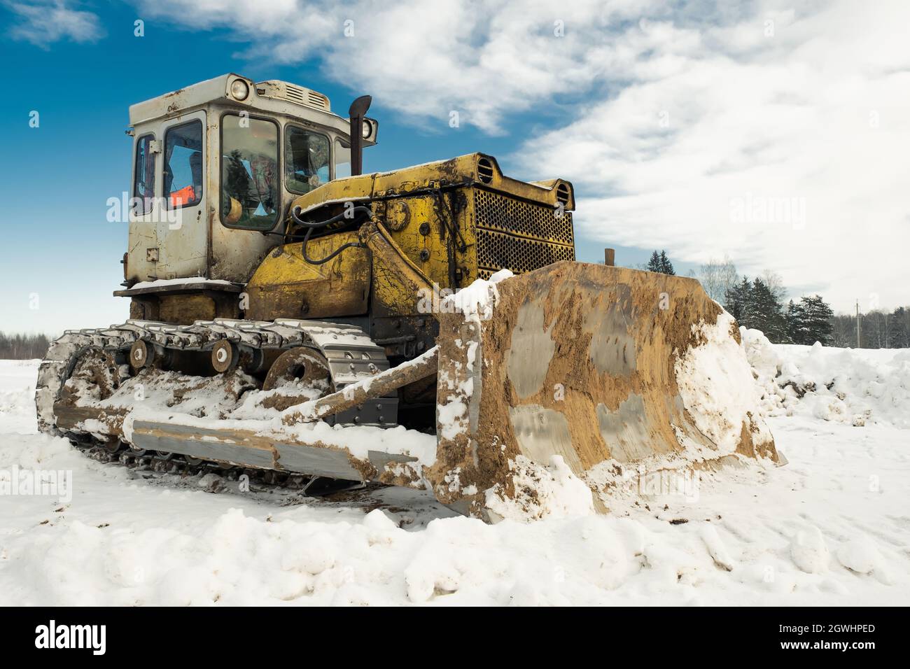 Bulldozer Clearing Land High Resolution Stock Photography and Images ...