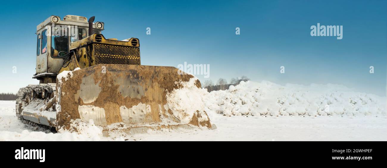 Frozen ground excavation hi-res stock photography and images - Alamy