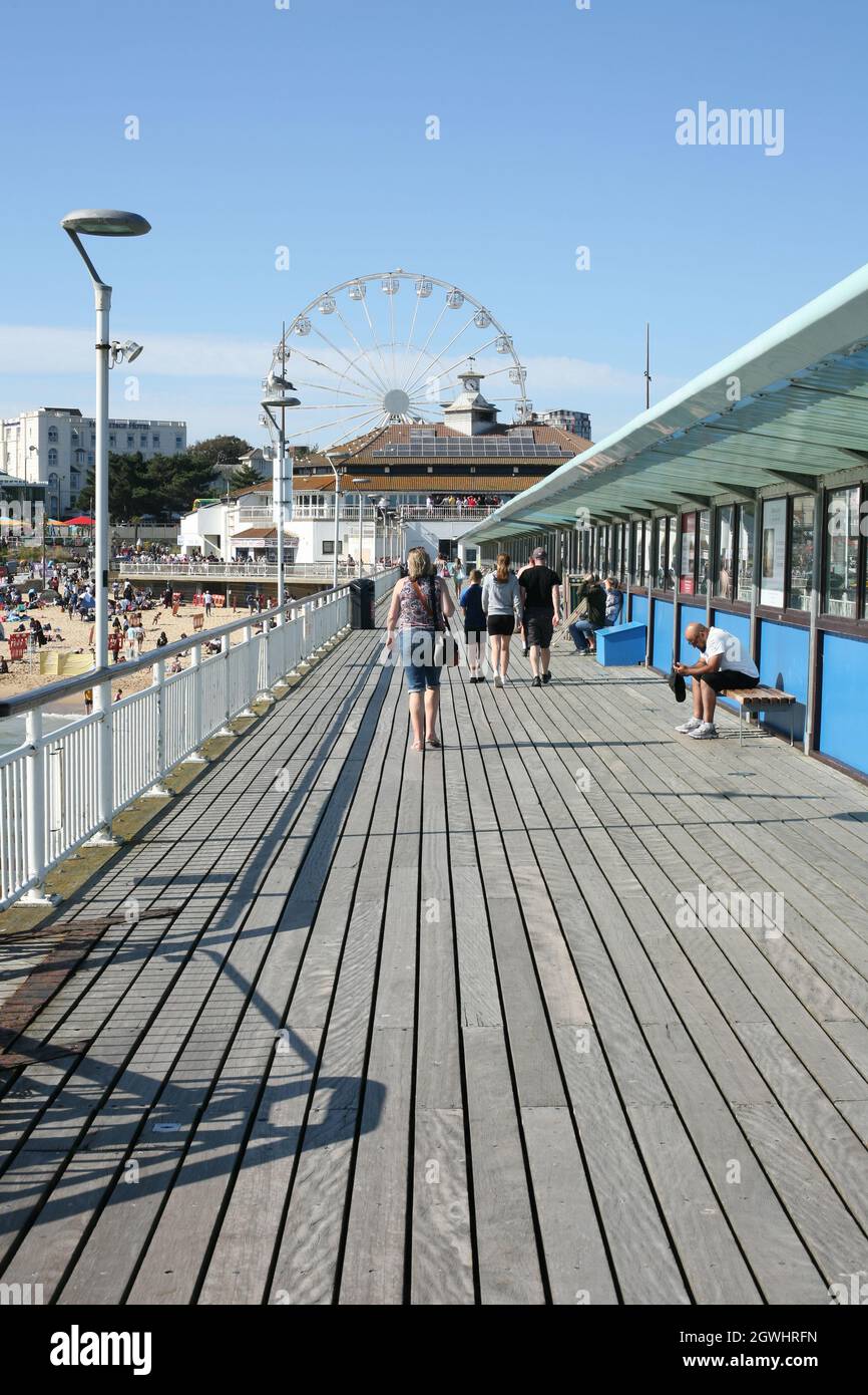 Bournemouth holiday hi-res stock photography and images - Alamy