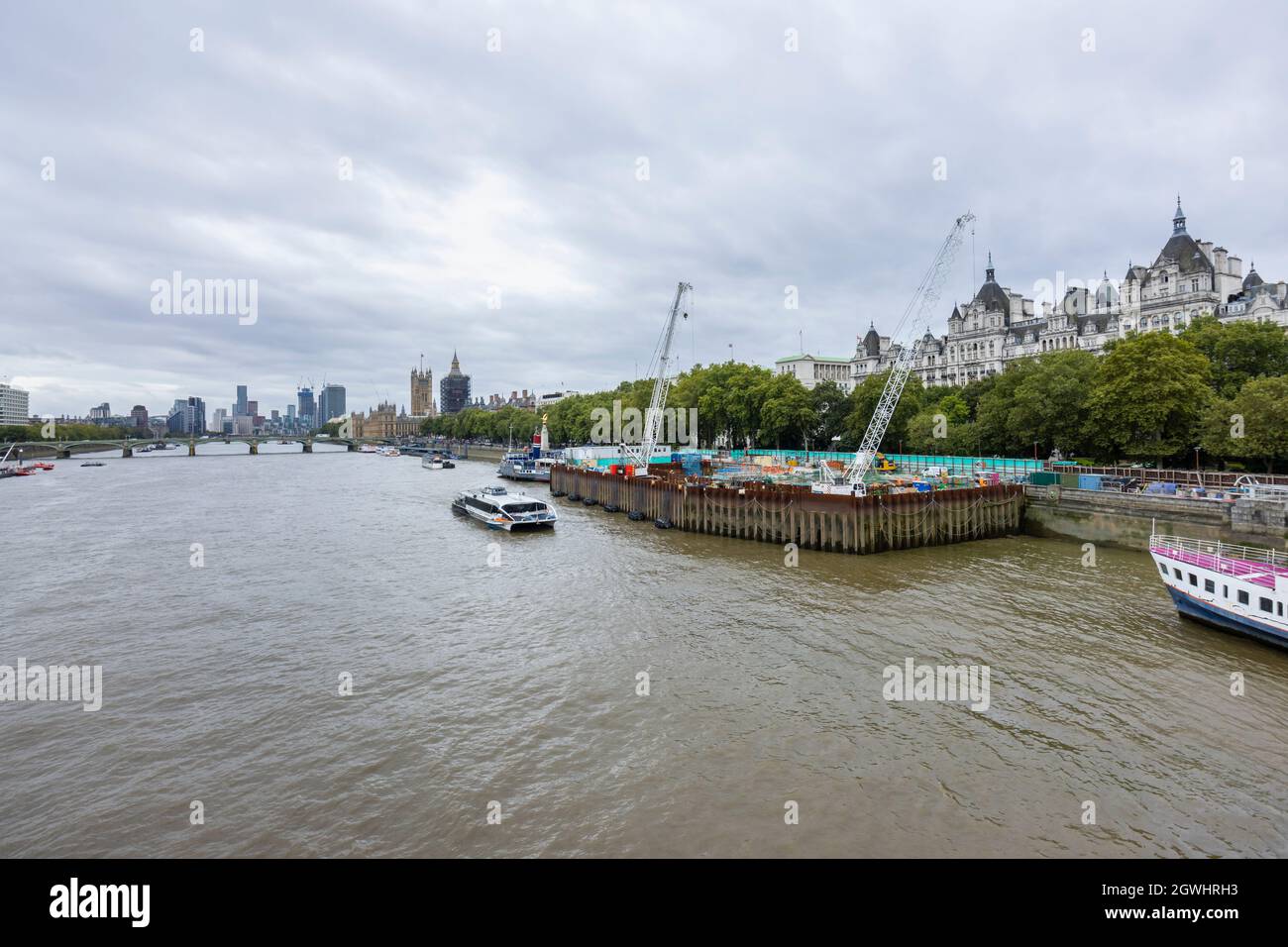 Victoria Embankment Foreshore site on the northern bank of the River ...