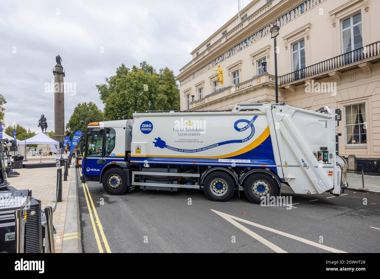 Dennis electric powered waste disposal vehicles for City of Westminster ...