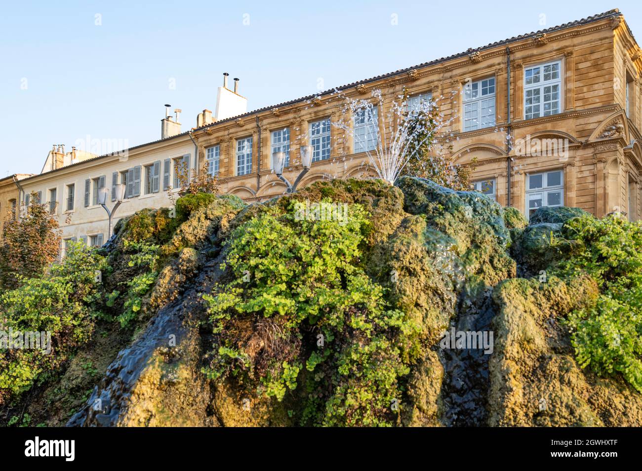 Cours mirabeau hi-res stock photography and images - Alamy