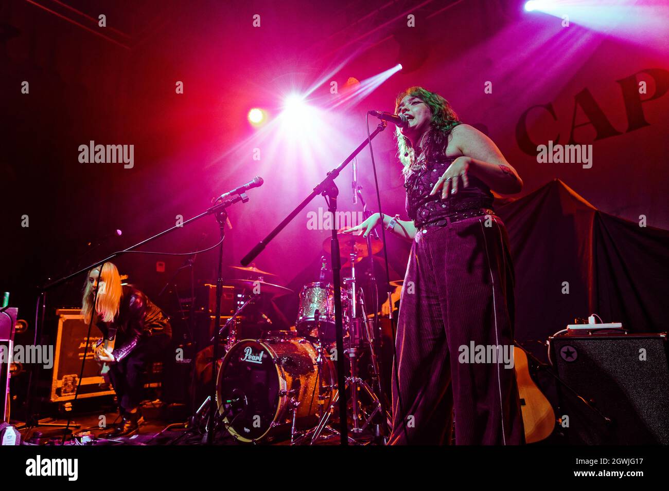 October 2, 2021: UK Alt rock band Crawlers performing at Arts Club ...