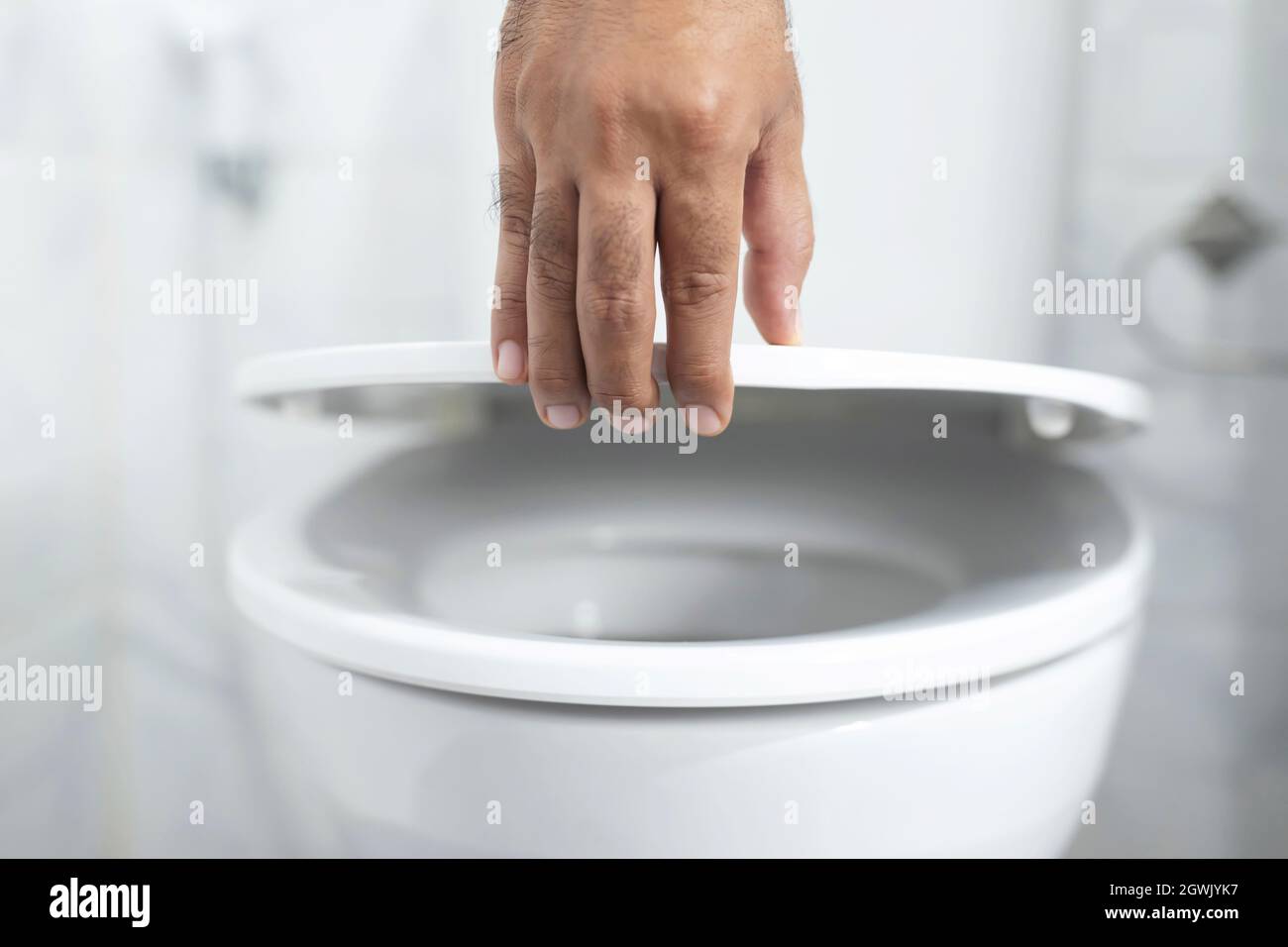 Flushing toilets hi-res stock photography and images - Alamy