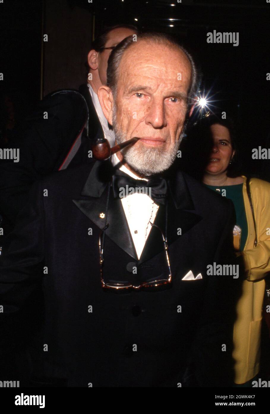 Hume Cronyn 1990 Credit: Ralph Dominguez/MediaPunch Stock Photo - Alamy