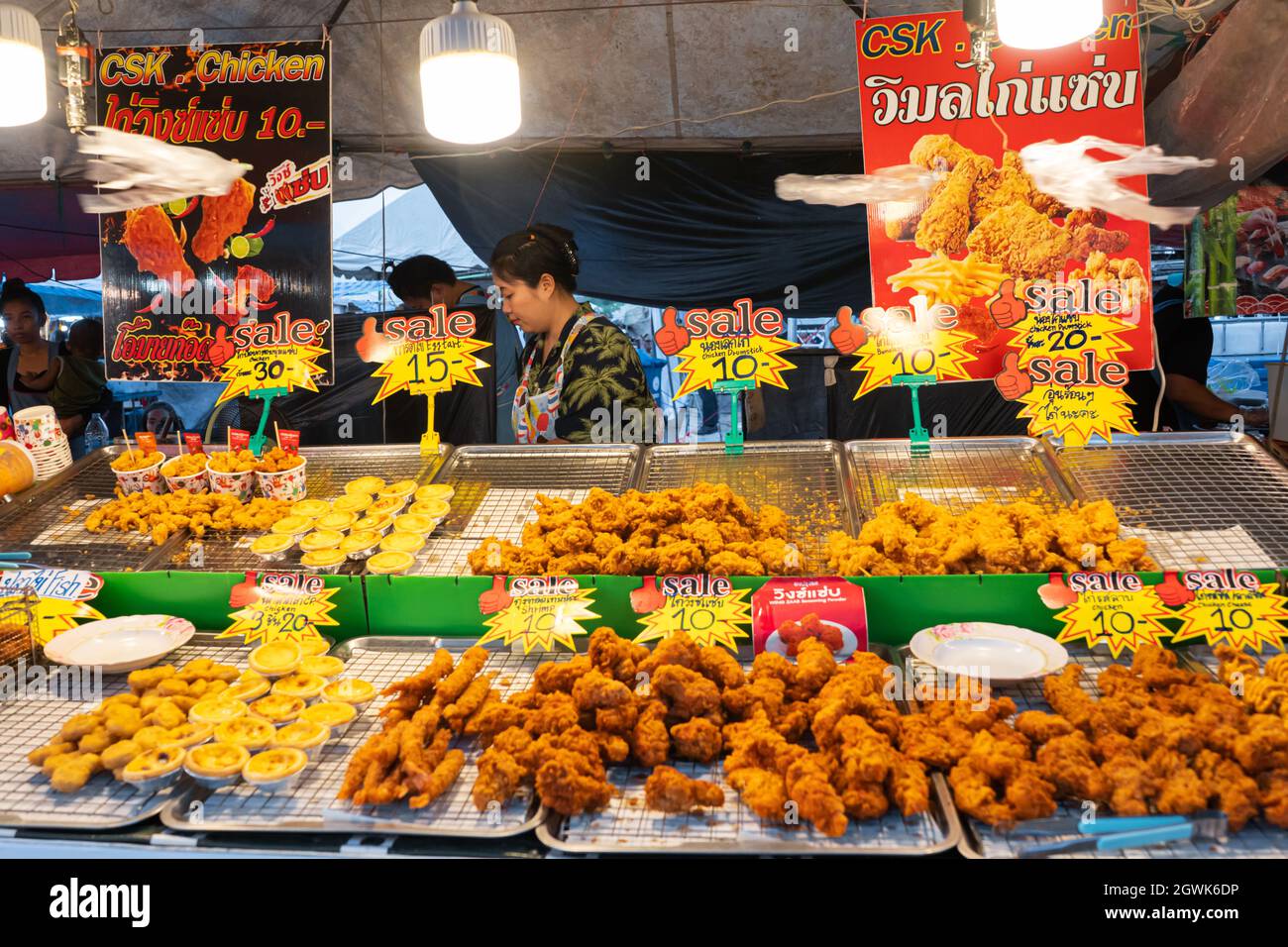 Chicken satay stall night market hi-res stock photography and images ...