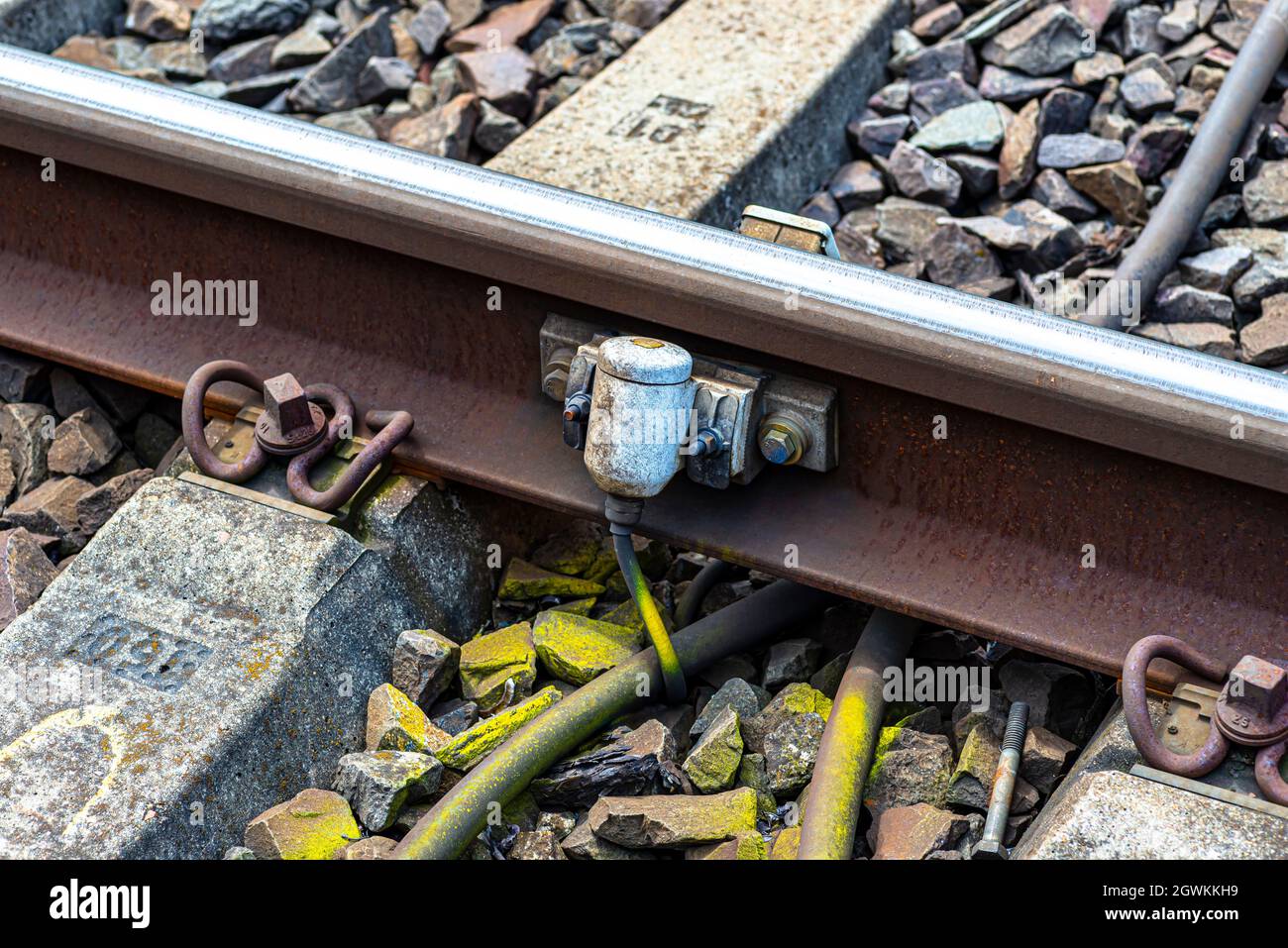 Concrete railway tie hi-res stock photography and images - Alamy