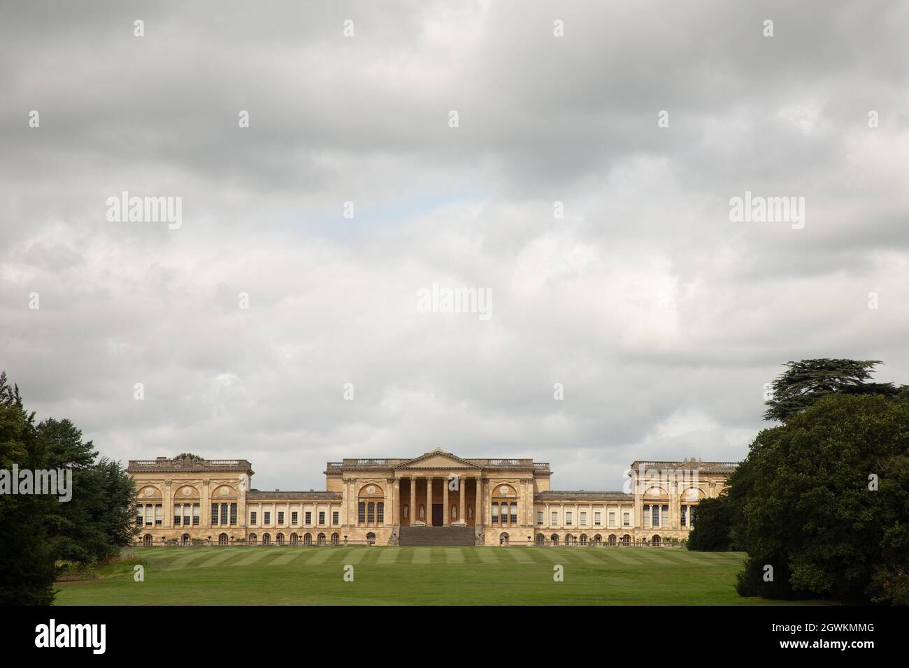 Stowe House grade one listed house in Stowe, Buckinghamshire, England ...