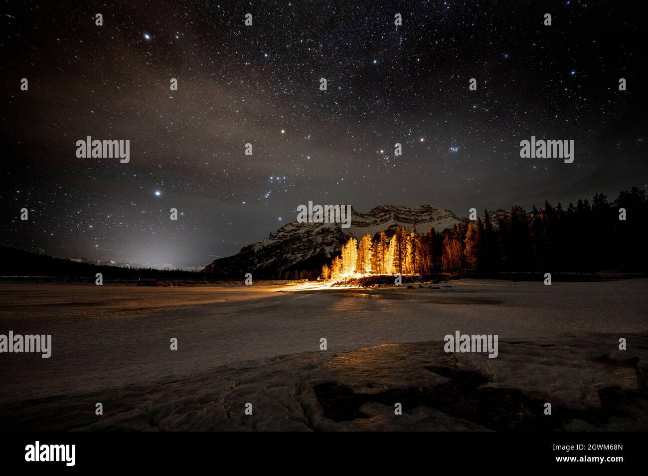 Banf national park hi-res stock photography and images - Alamy