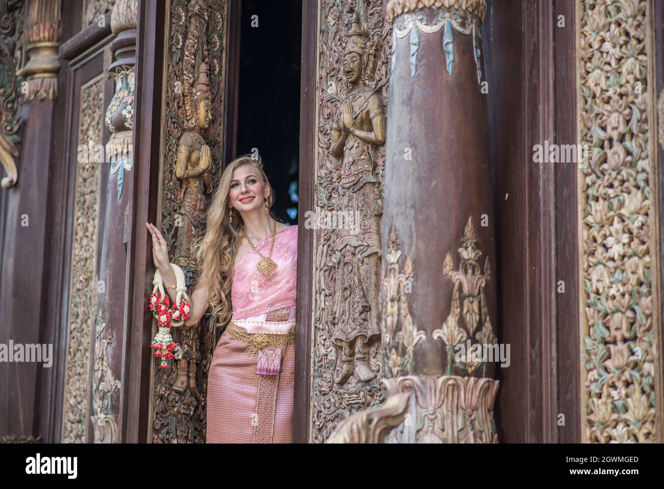 Old and young laos women High Resolution Stock Photography and Images ...