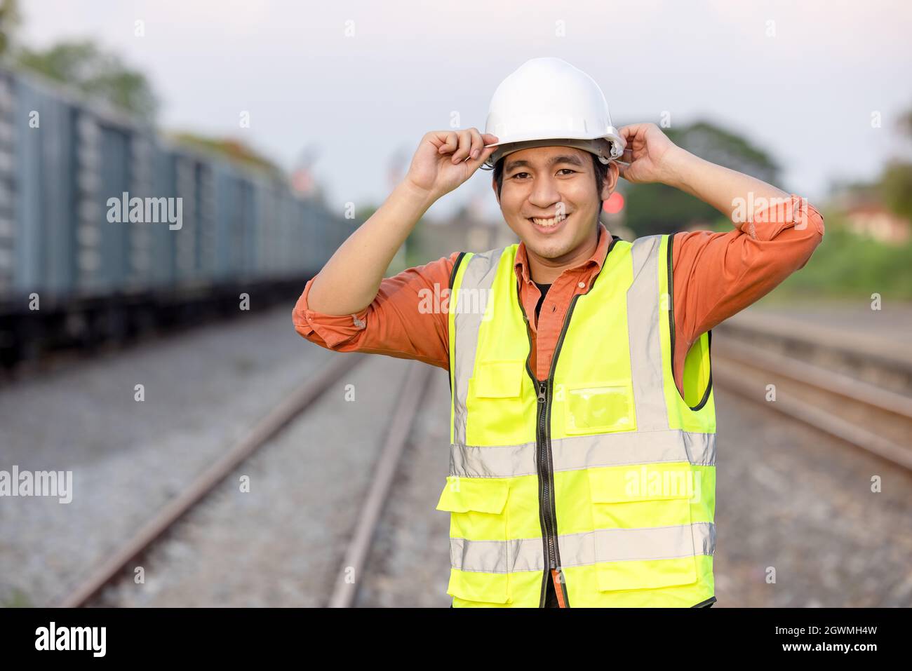 Young engineer rail hi-res stock photography and images - Alamy