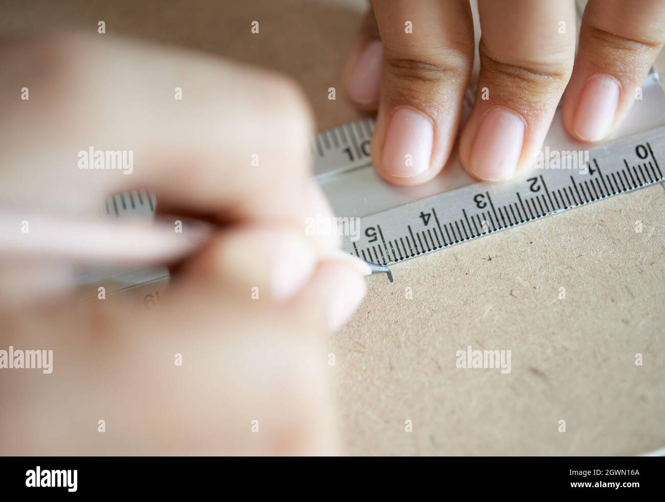 Student using ruler hi-res stock photography and images - Alamy