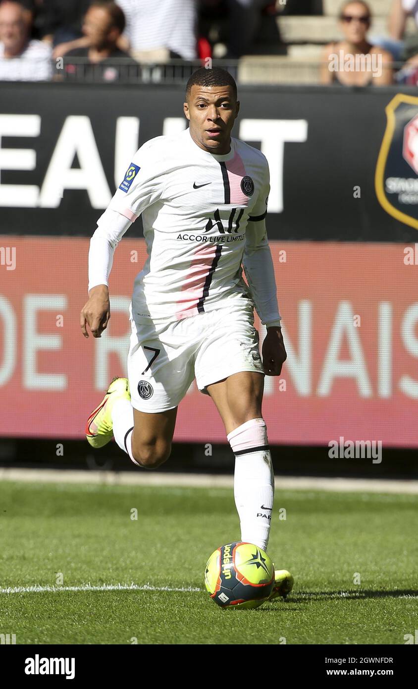 Mbappé rennes hi-res stock photography and images - Alamy