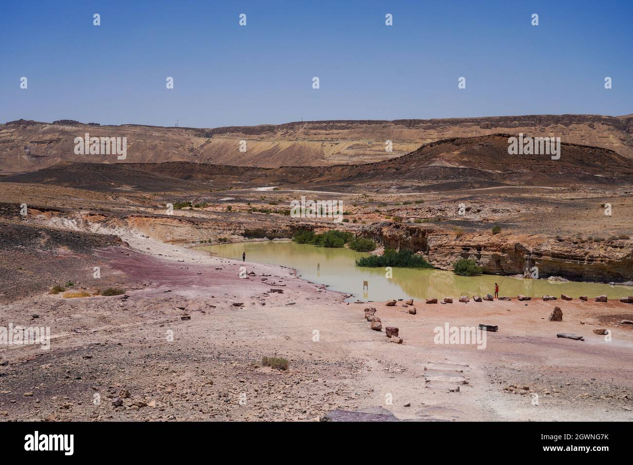 Oasis crater hi-res stock photography and images - Alamy