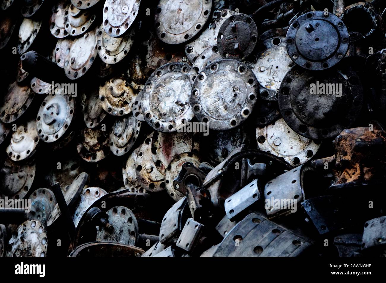 Unwanted parts hi-res stock photography and images - Alamy