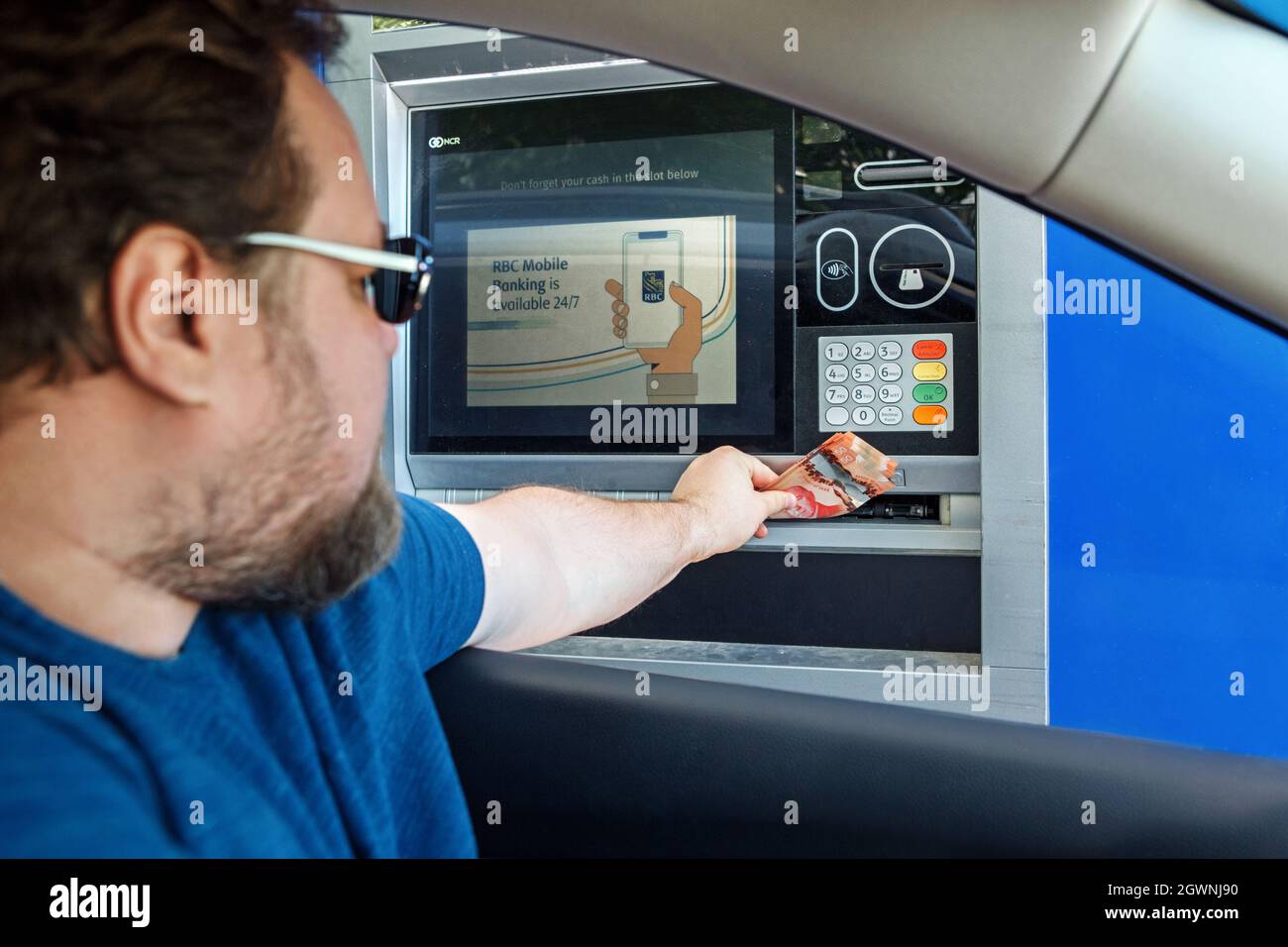 Man drive through bank teller hi-res stock photography and images - Alamy