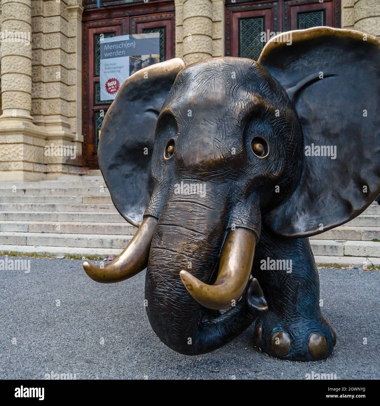 VIENNA, AUSTRIA - SEPTEMBER 1, 2013: Bronze elephant statue in front of ...