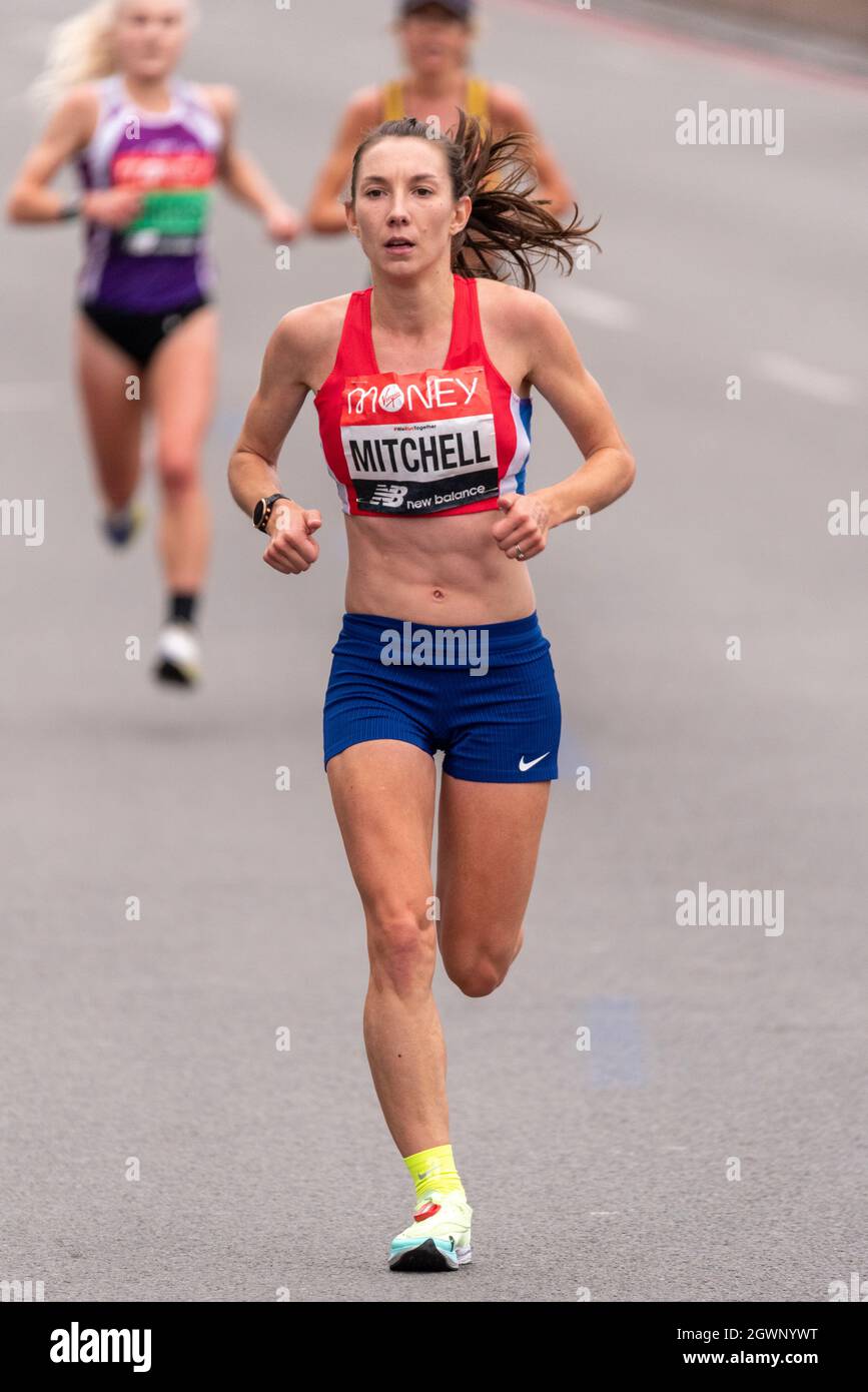 English naomi hi-res stock photography and images - Alamy