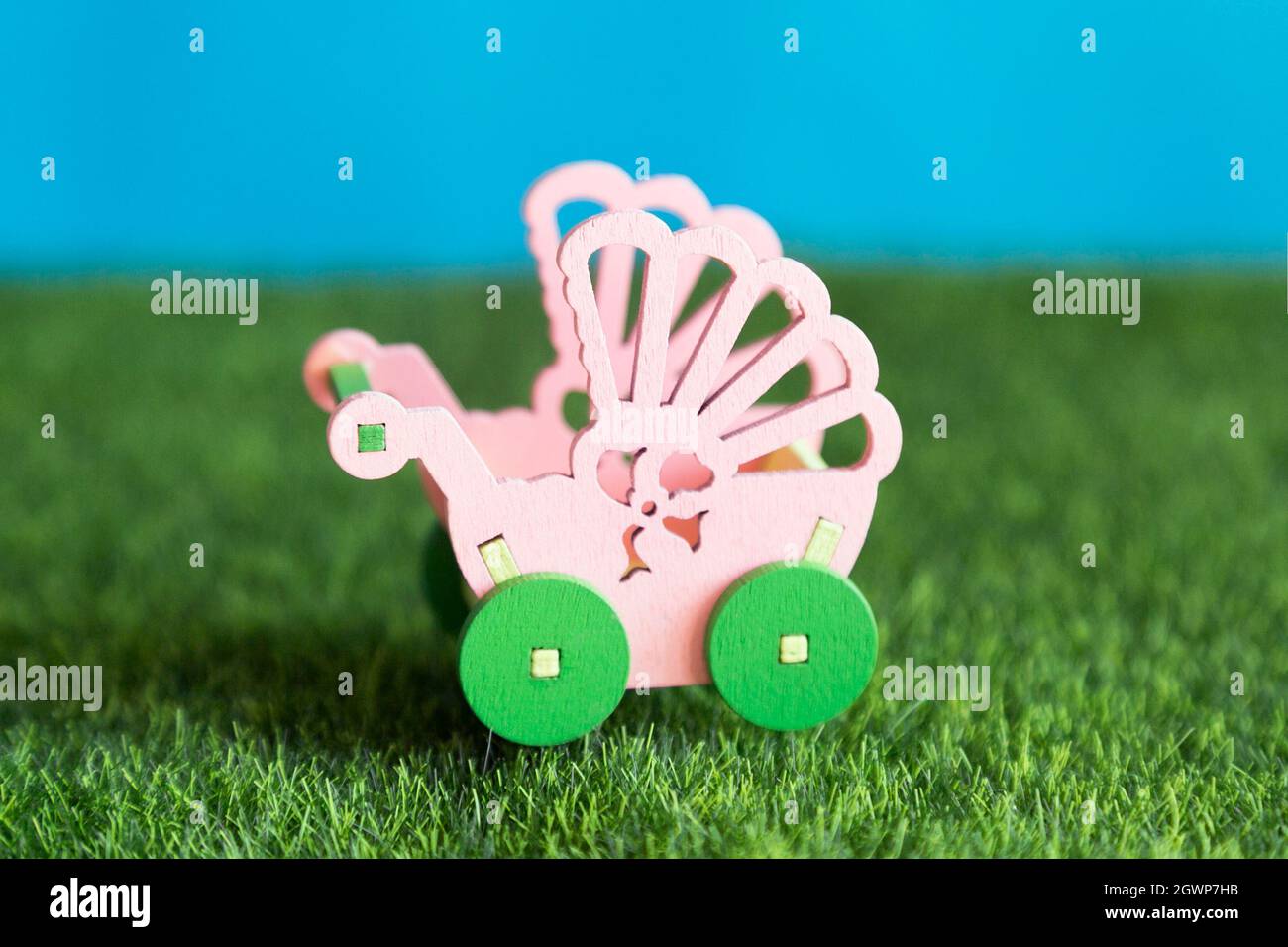 Cartoon grass field hi-res stock photography and images - Alamy