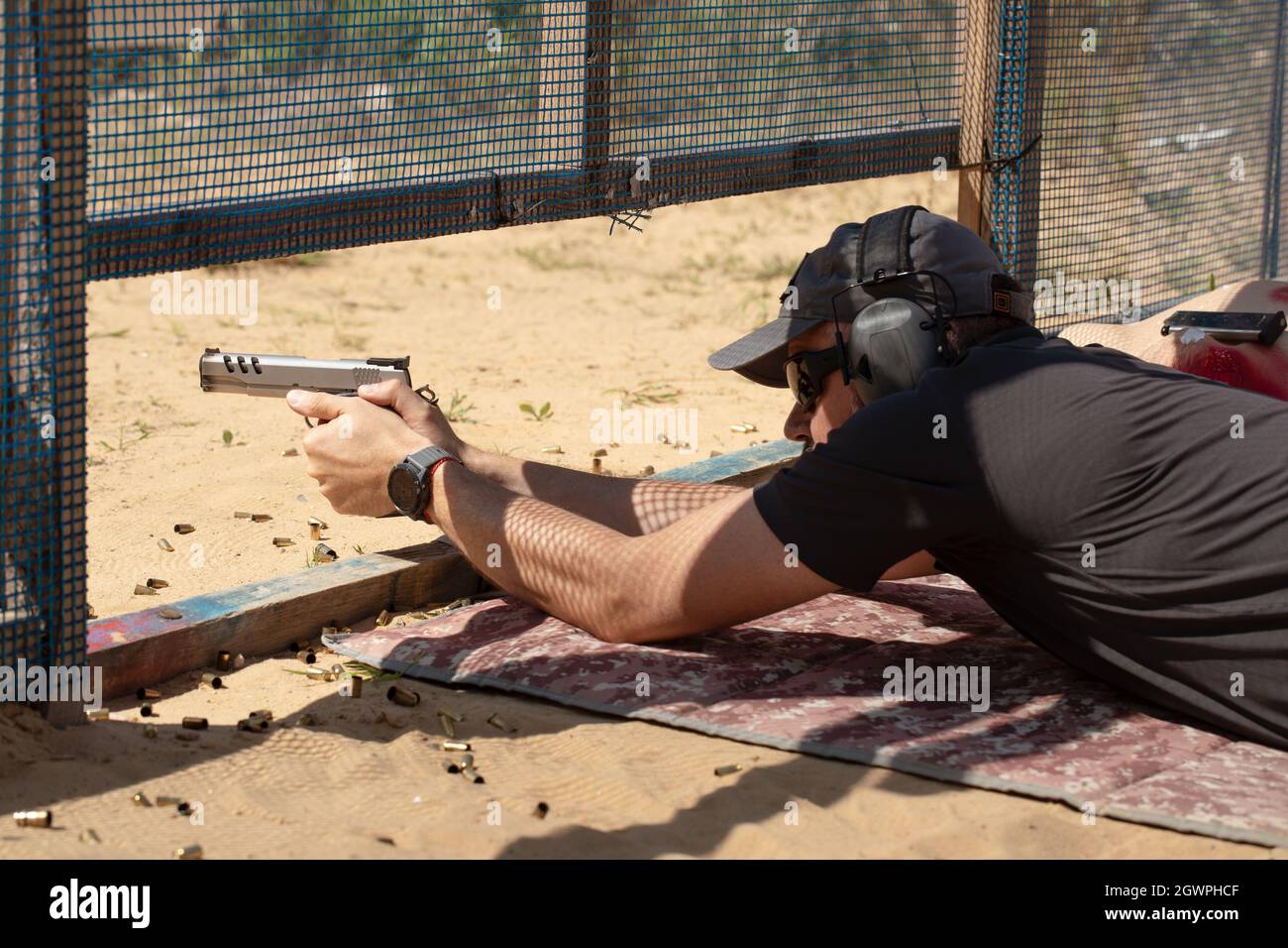Military shooting practicing range hi-res stock photography and images ...