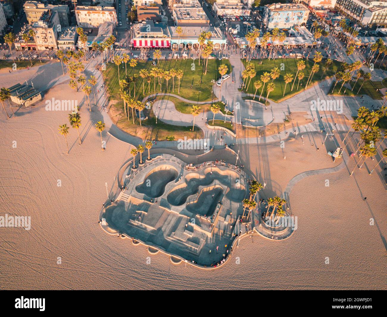 Venice beach skatepark aerial hi-res stock photography and images - Alamy