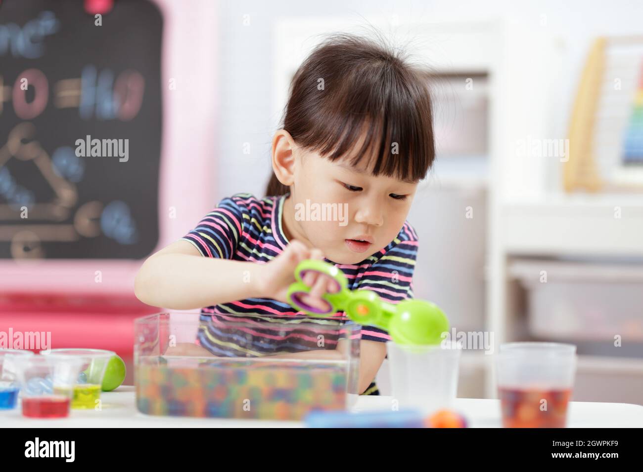 Motor science school hi-res stock photography and images - Alamy