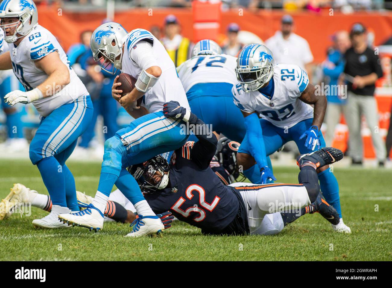 Chicago, Illinois, USA. 03rd Oct, 2021. - Bears #52 Khalil Mack sacks ...
