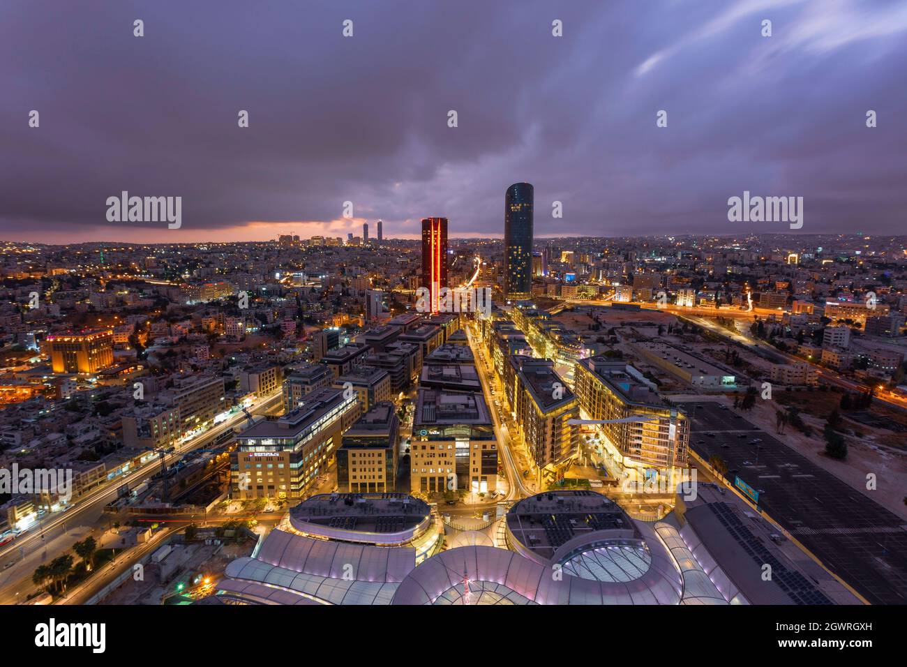 Downtown amman at night hi-res stock photography and images - Alamy