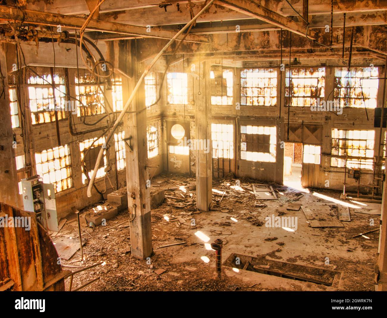 The inside of an abandoned factory Stock Photo - Alamy
