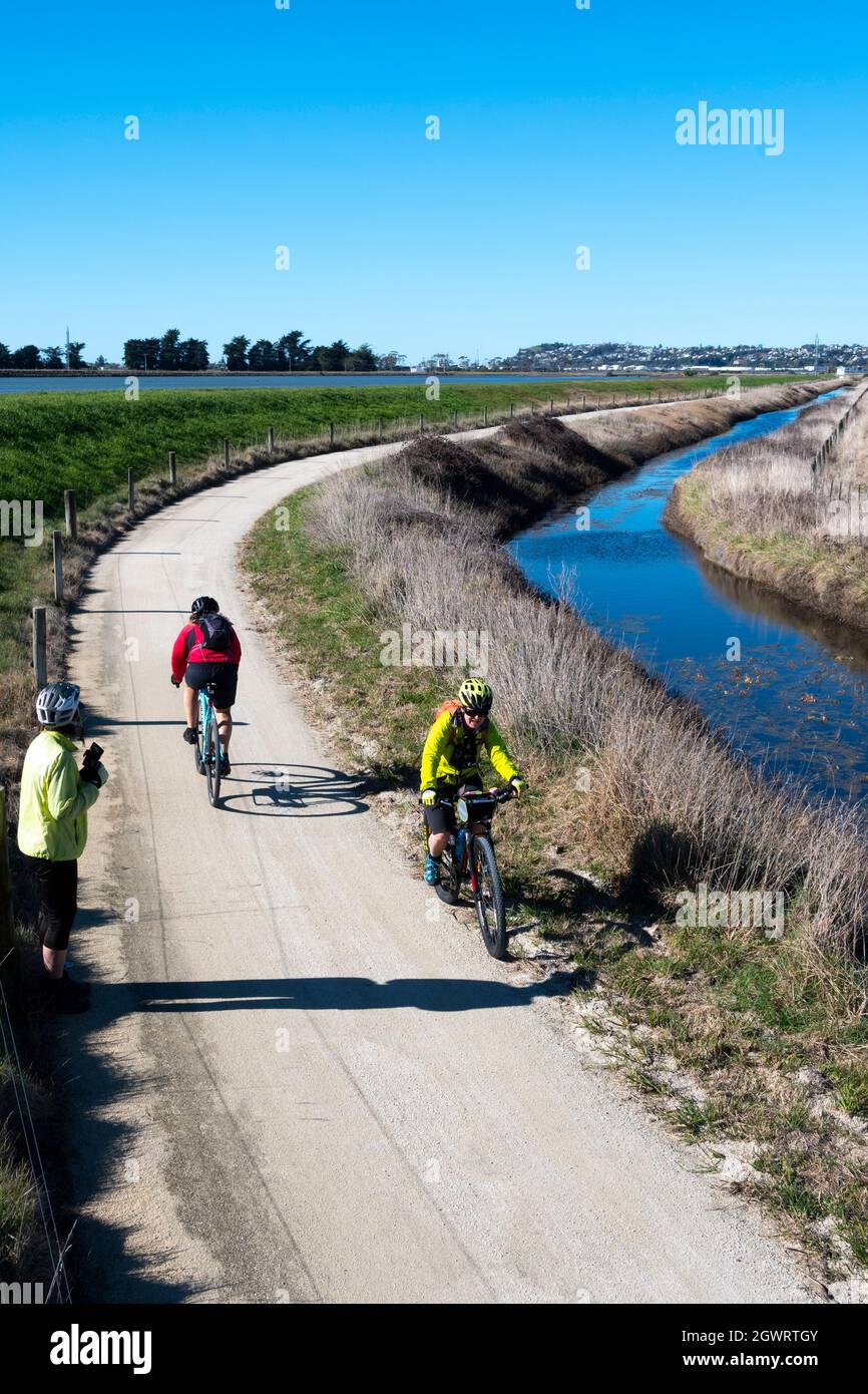 Pathway drainage hi-res stock photography and images - Alamy