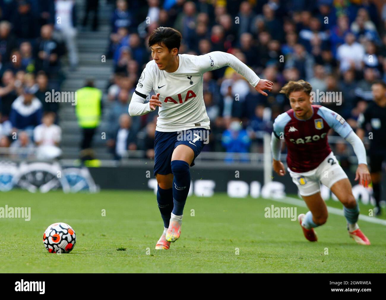 London, UK. 03rd Oct, 2021. LONDON, England - OCTOBER 03: Tottenham ...