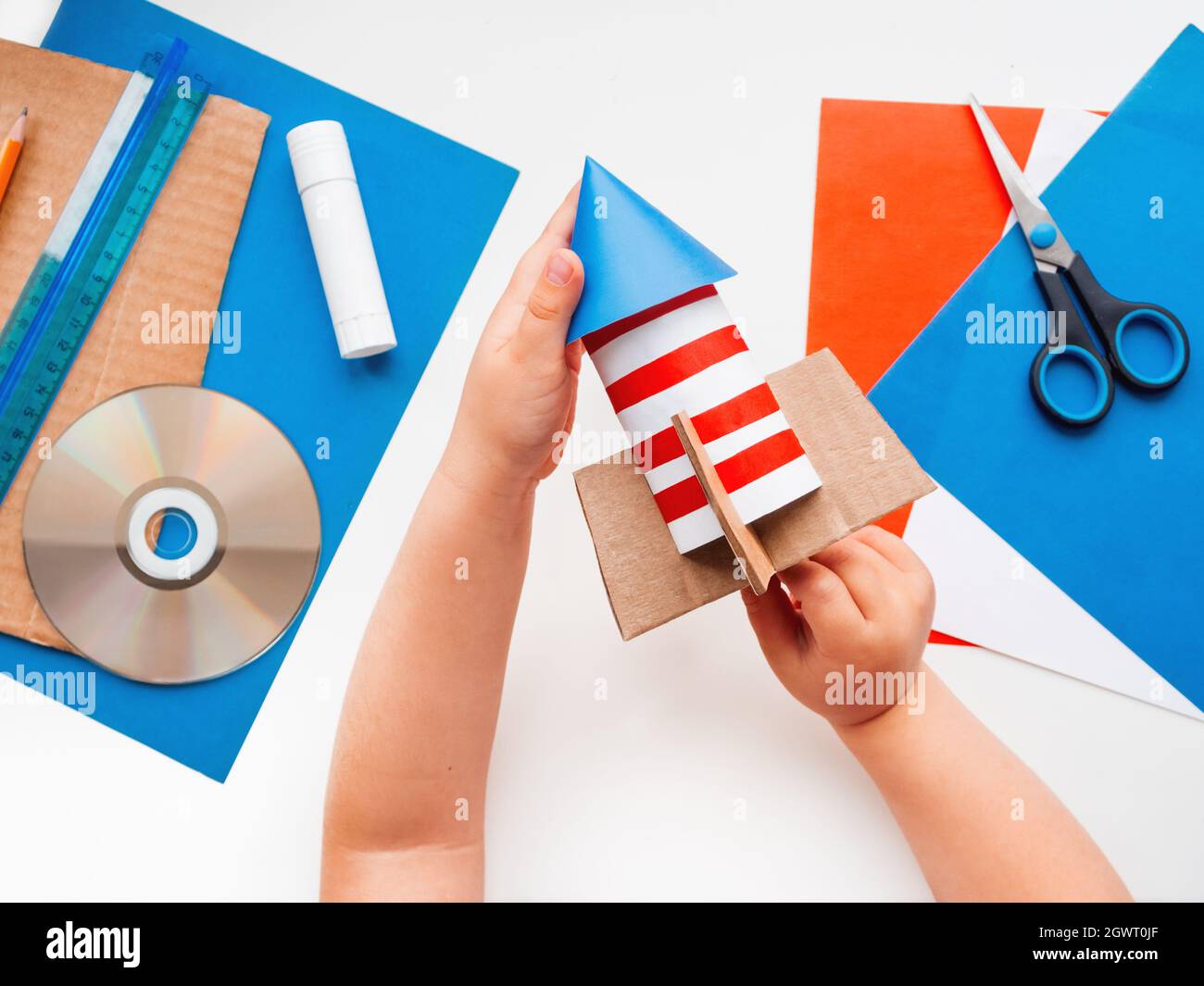 From improvised materials hi-res stock photography and images - Alamy