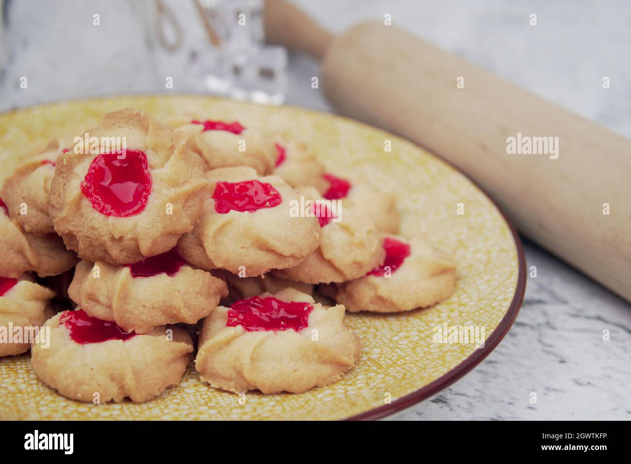 Raya cookies hi-res stock photography and images - Alamy