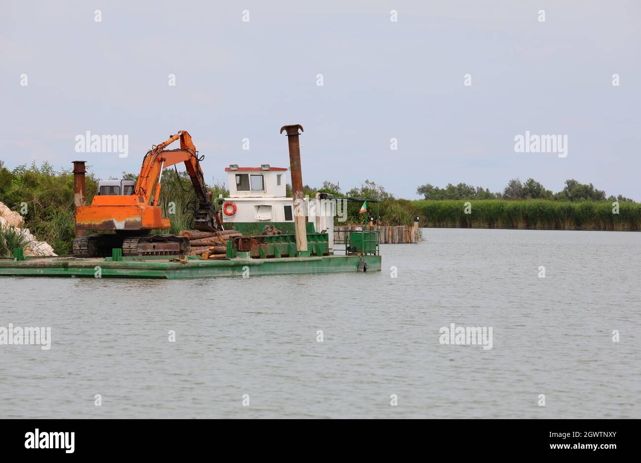 Rovigo ship hi-res stock photography and images - Alamy
