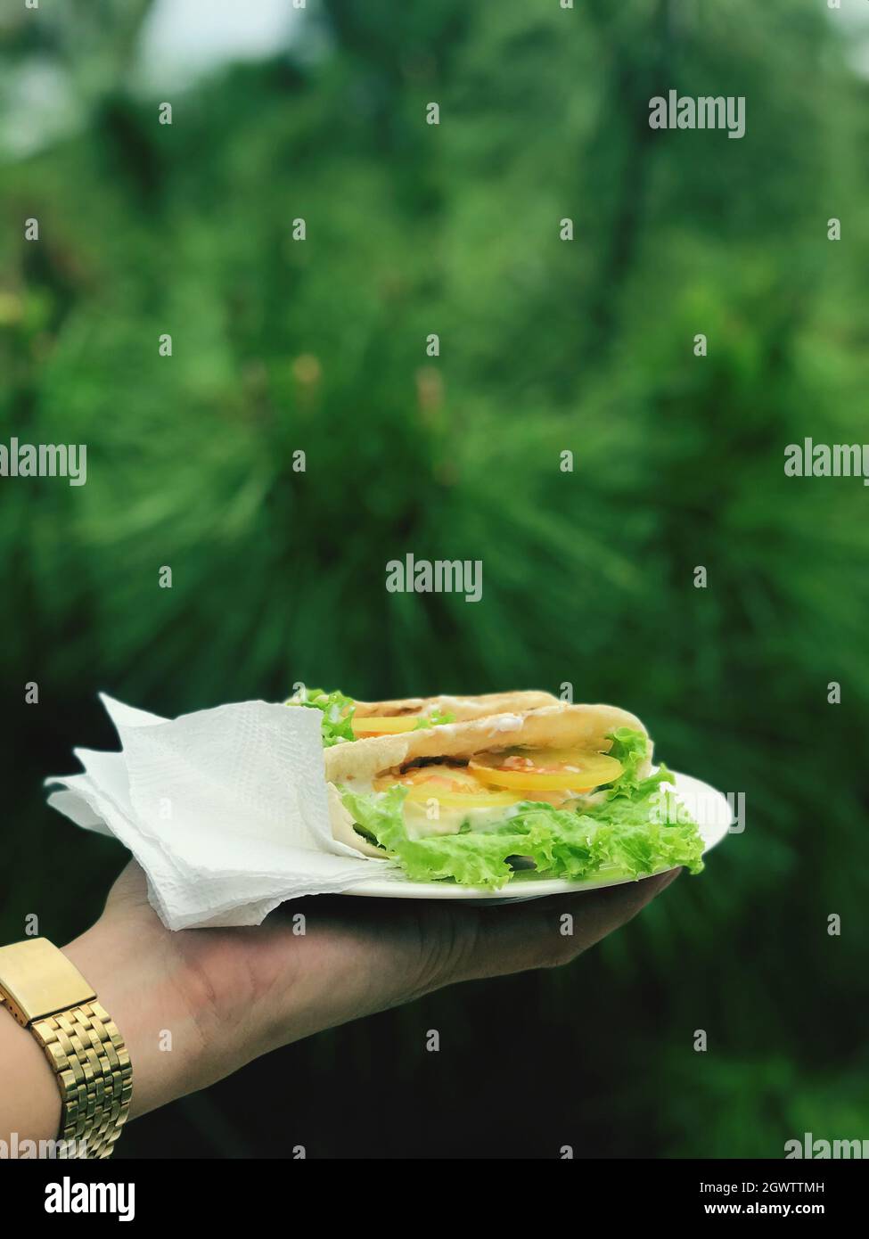 Grab a bite hi-res stock photography and images - Alamy