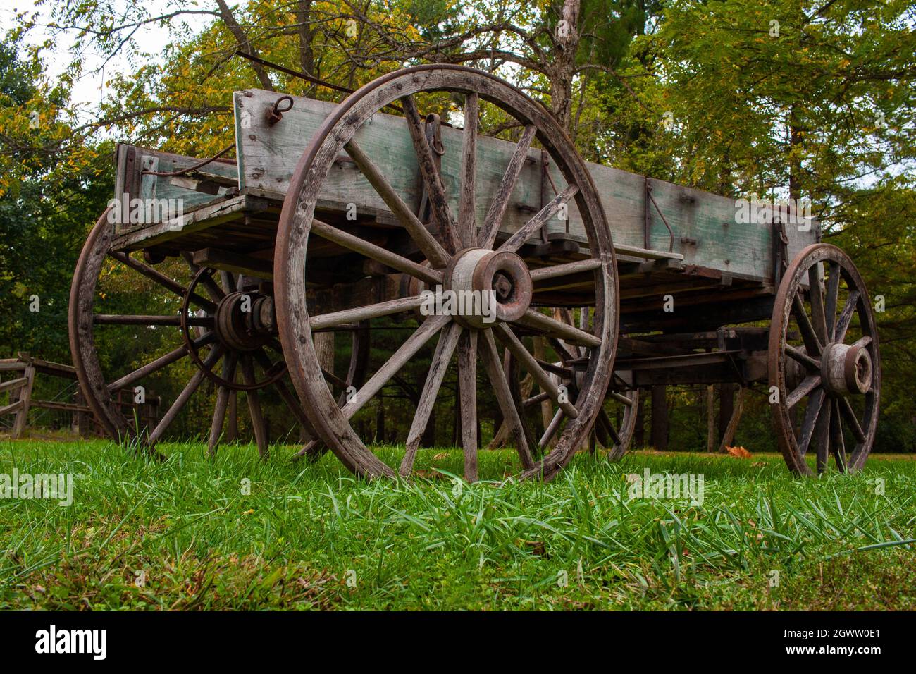 Antique Western Wagon Wheel High Resolution Stock Photography and ...