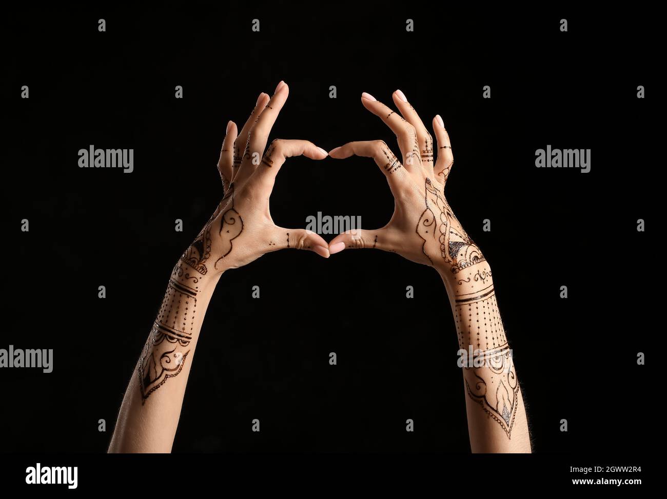 Tattoo heart hands hi-res stock photography and images - Alamy