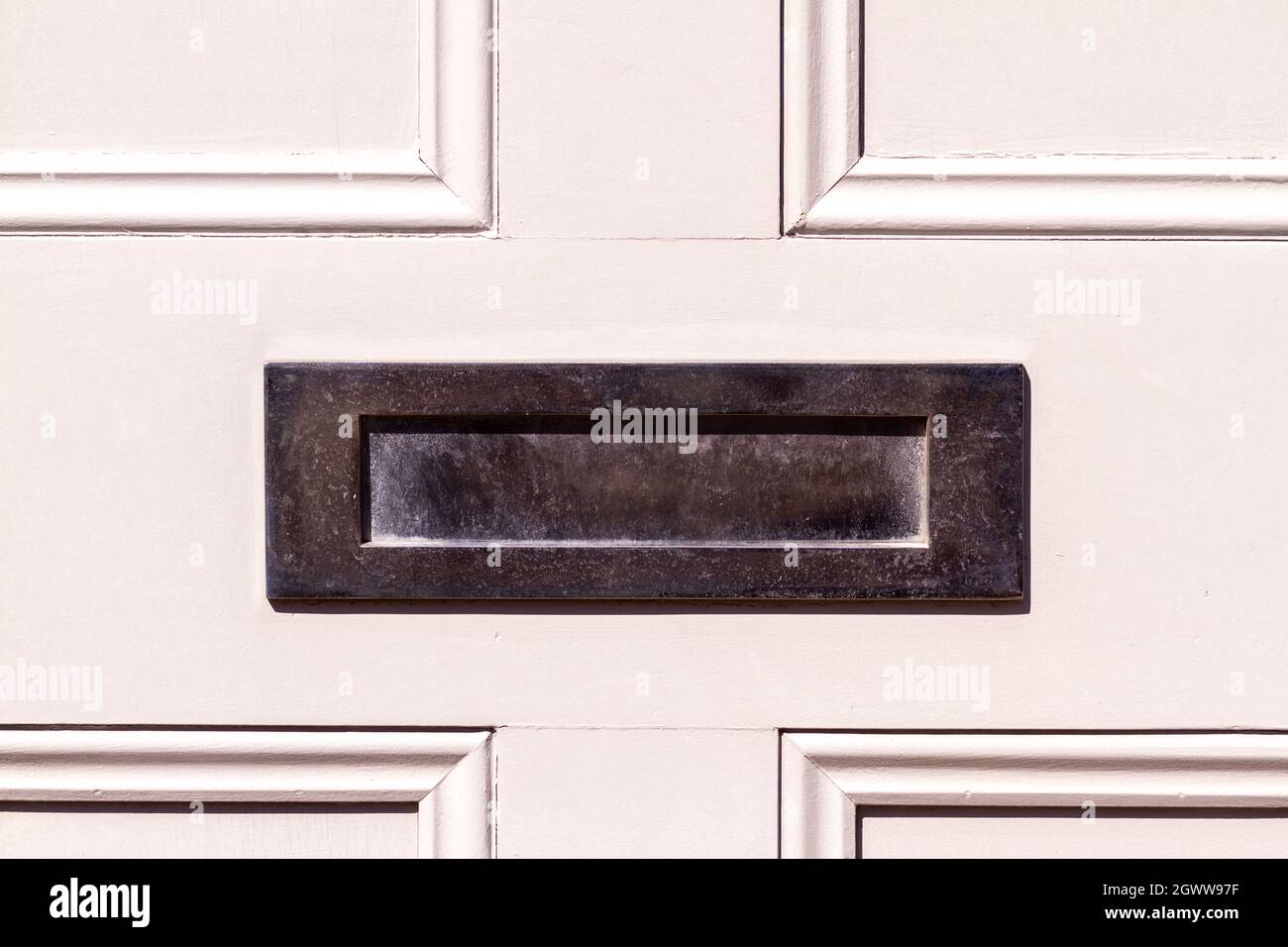 Full House Letterbox High Resolution Stock Photography and Images - Alamy