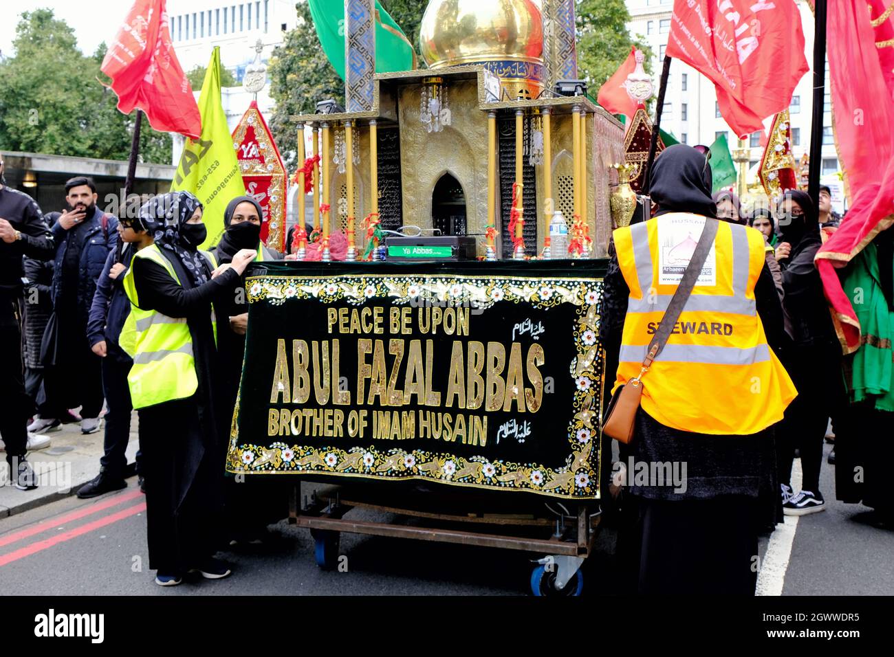 London, UK. Hundreds of participants take part in an Arbaeen procession ...