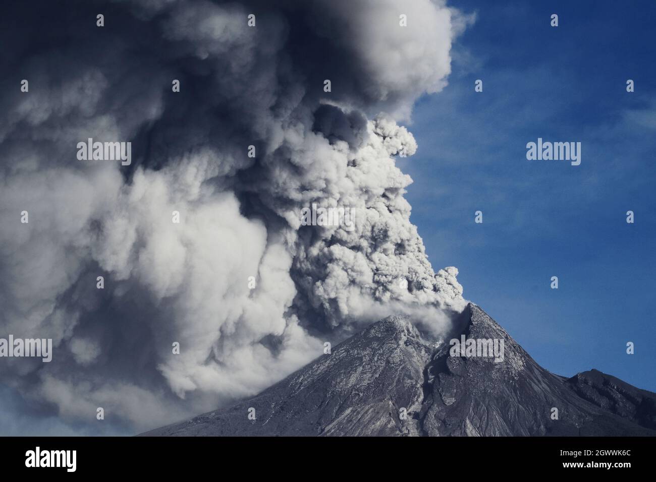 Mt merapi hi-res stock photography and images - Alamy