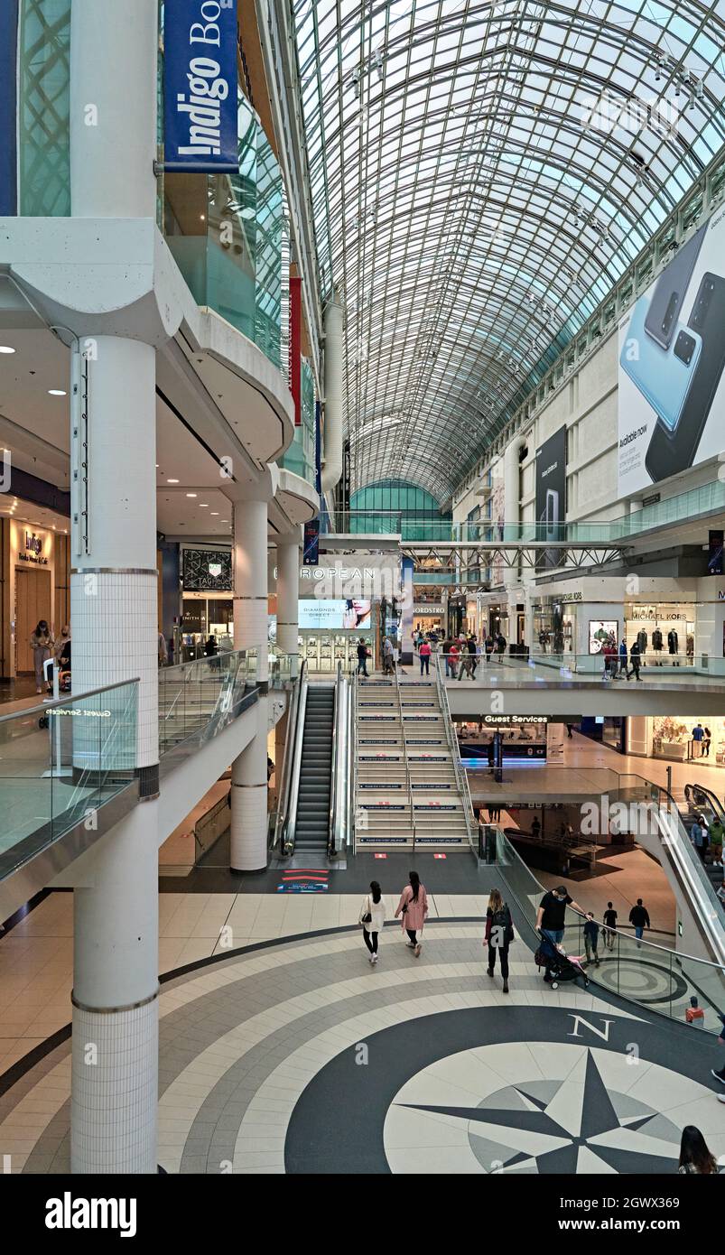 Eaton hall interior hi-res stock photography and images - Alamy