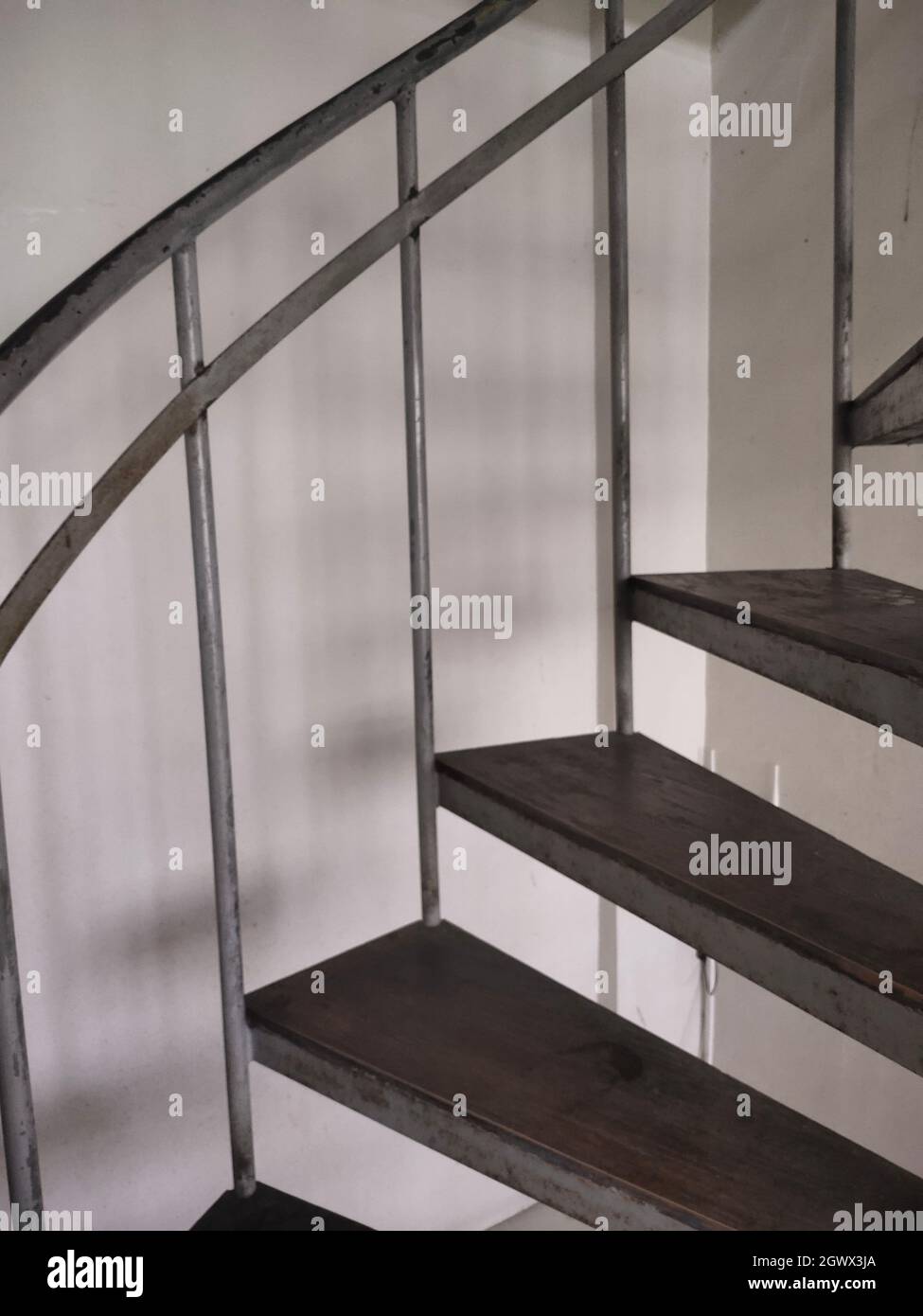 Steps and staircases girder hi-res stock photography and images - Alamy