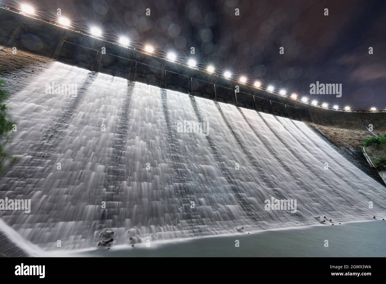 Tai dam people hi-res stock photography and images - Alamy