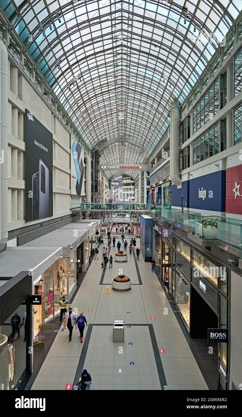 Eaton hall interior hi-res stock photography and images - Alamy