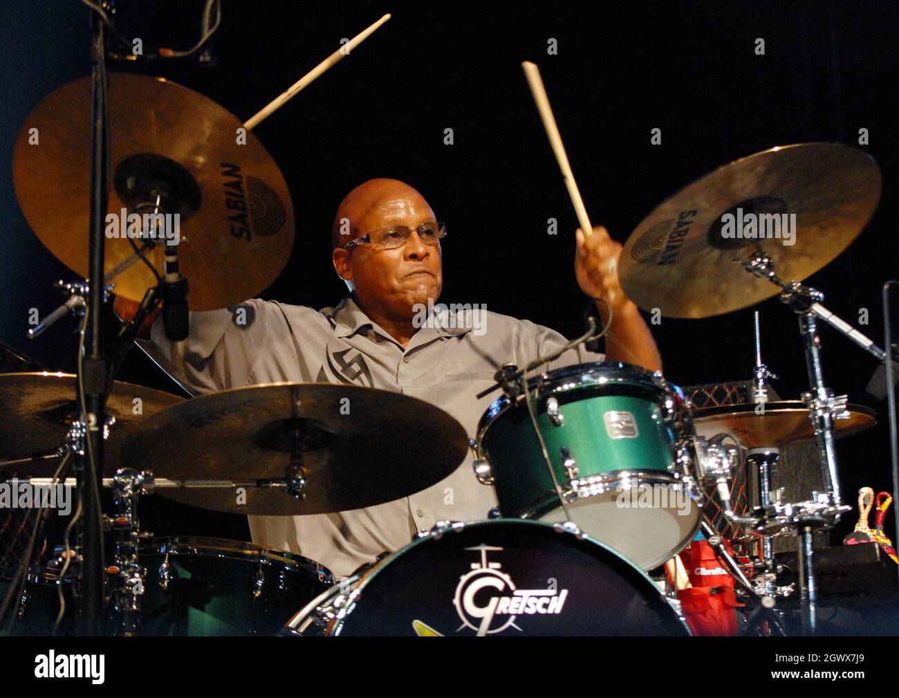 Steve ferrone hi-res stock photography and images - Alamy