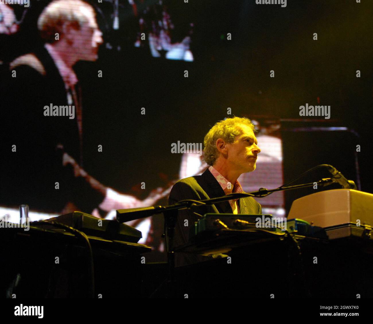 Benmont tench heartbreakers hi-res stock photography and images - Alamy