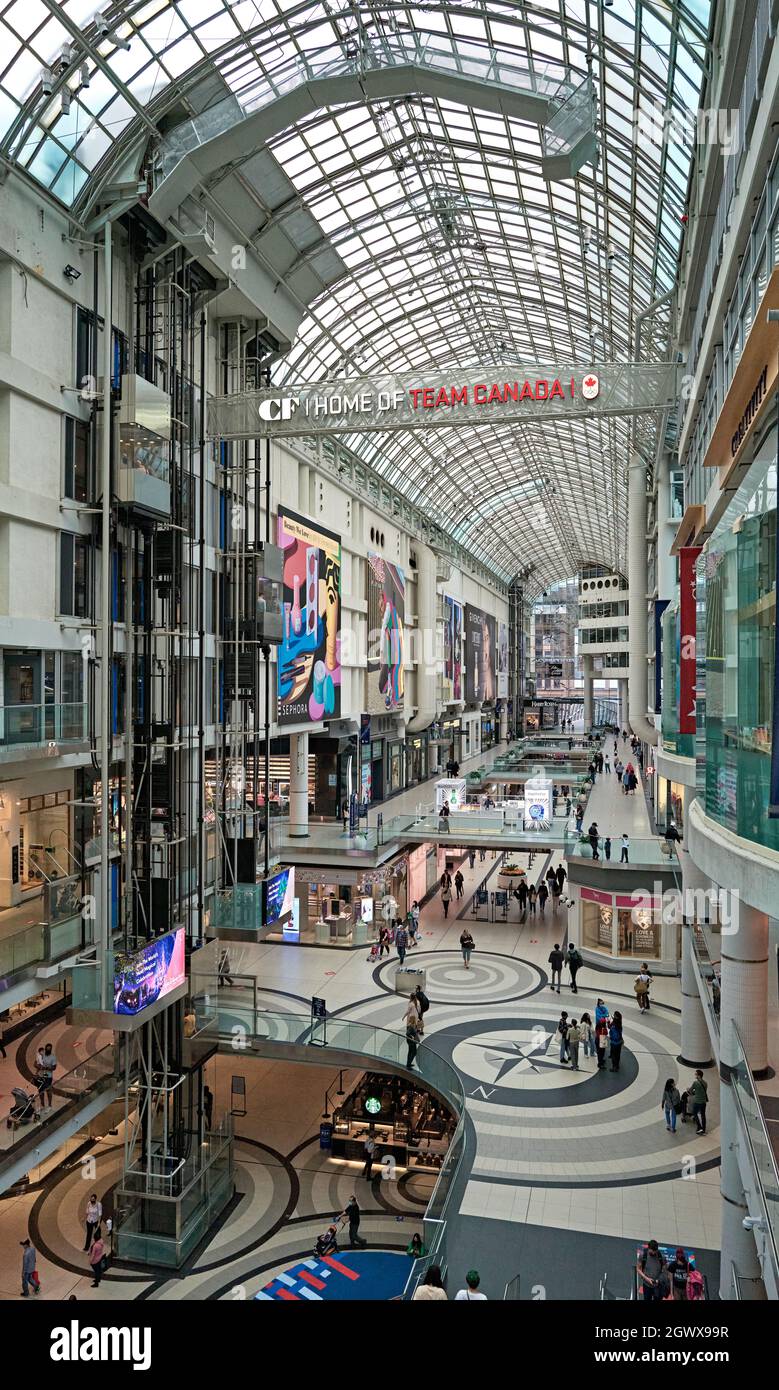 Eaton hall interior hi-res stock photography and images - Alamy