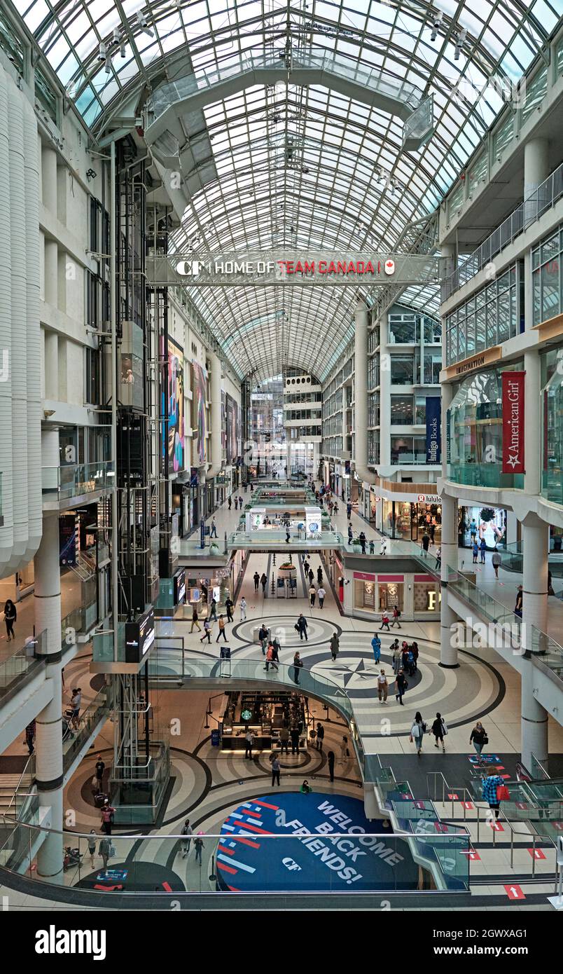 Eaton hall interior hi-res stock photography and images - Alamy